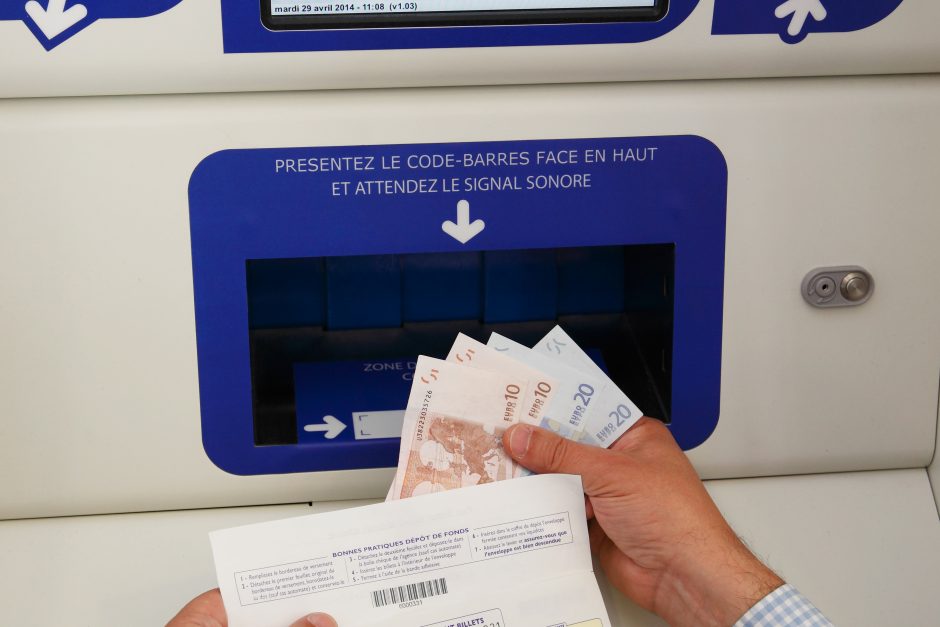 CompuSelf Deposit, la solution Brink's innovante et sécurisée de dépôt ...